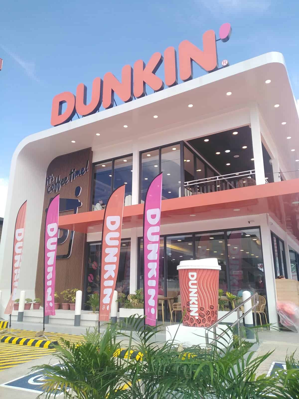Dunkin' opens largest concept shop in CDO - Business Week National