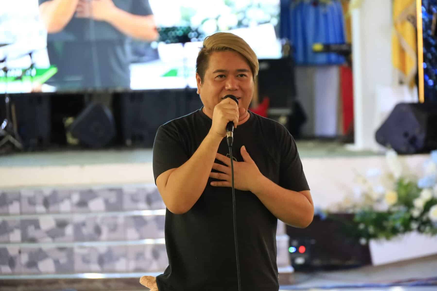 City Hall brings government services to Camaman-an - Business Week National